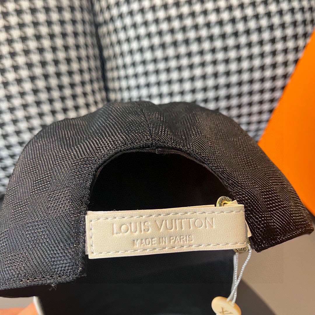 Louis Vuitton Epi Monogram Cap Black For Men - MassToneUS
