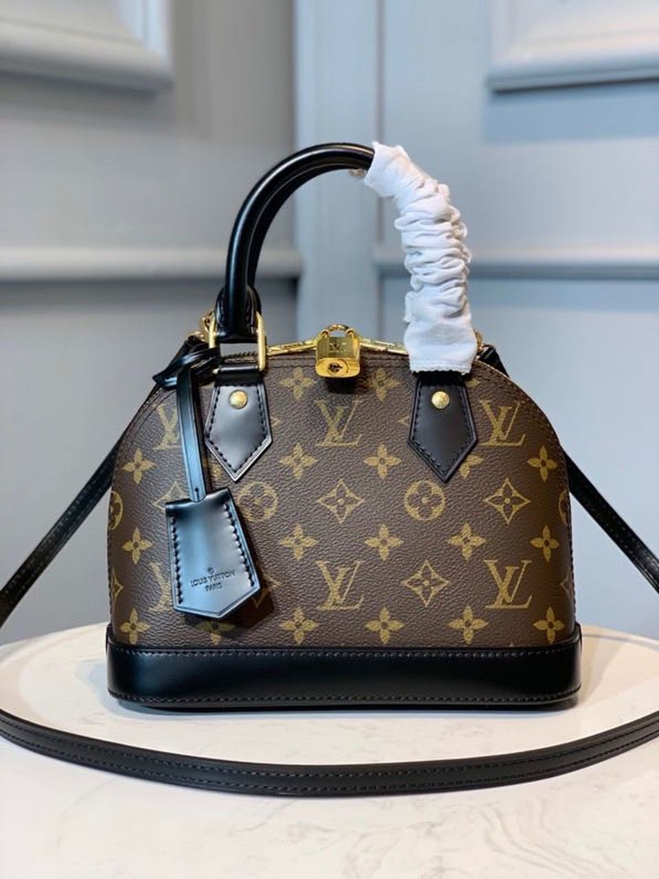 Louis Vuitton Alma BB Top Handle Bag 9.8in/ 24cm Brown Monogram Canvas ...