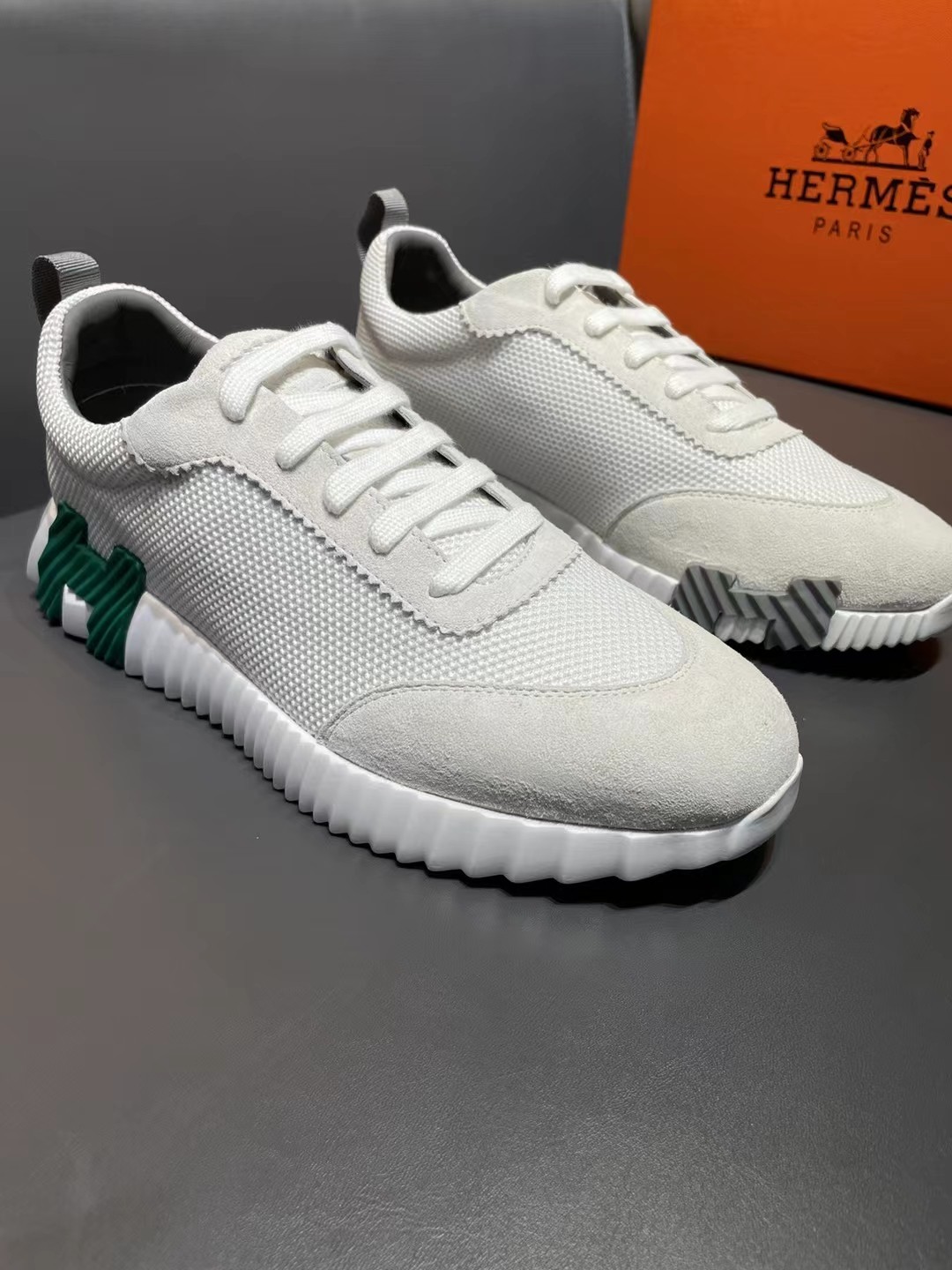 Hermes Bouncing Sneaker Beige For Men - MassToneUS