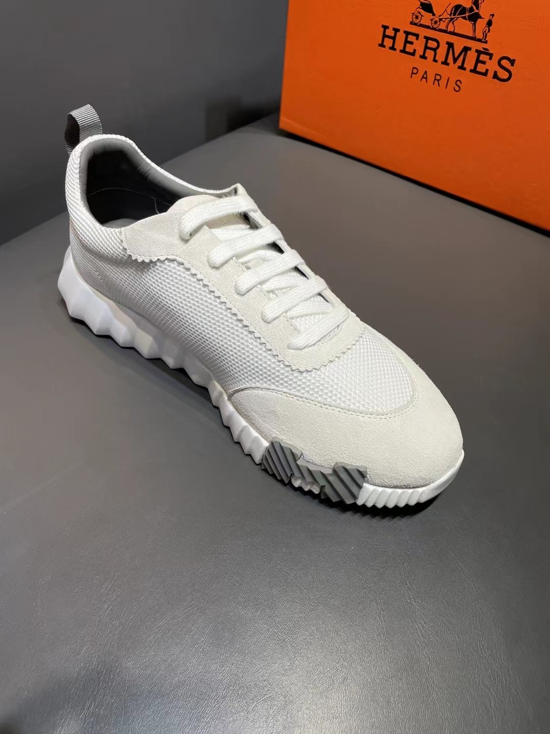 Hermes Bouncing Sneaker Beige For Men - MassToneUS