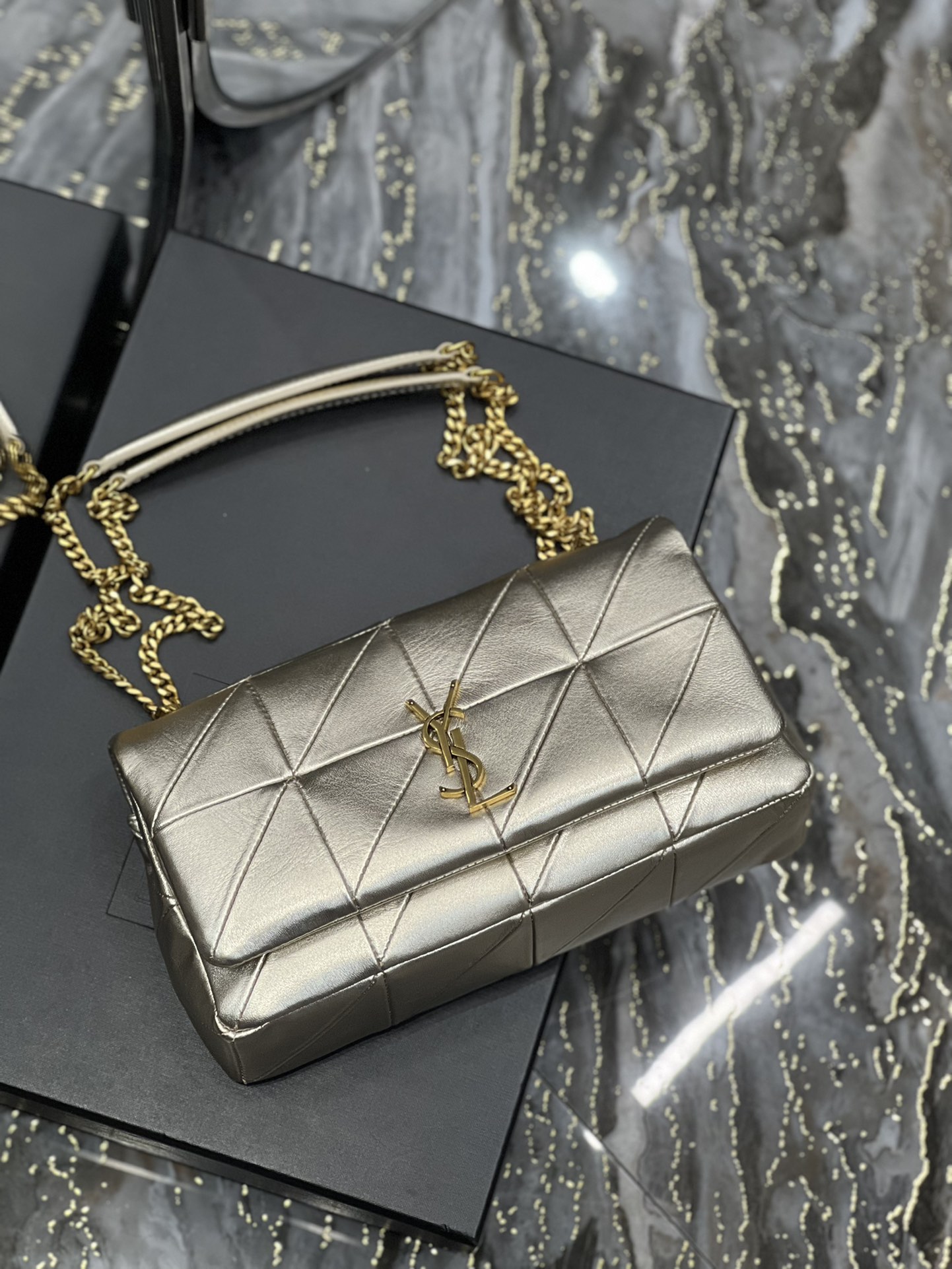 [True-to-ORIGINAL] Saint Laurent Jamie Medium Chain Bag Gold For Women ...
